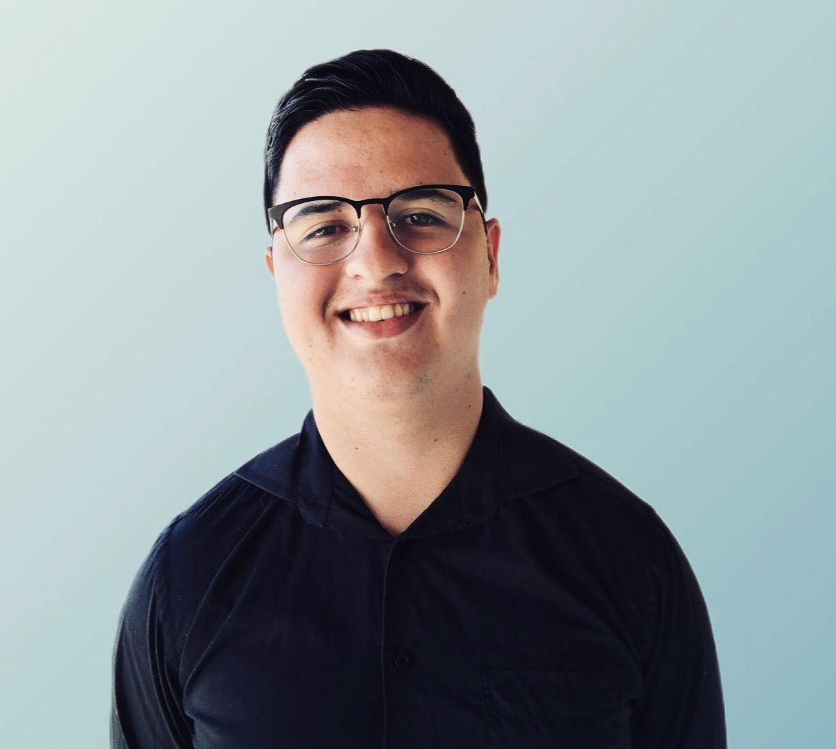 “Após seis meses de curso, eu comecei a trabalhar como analista de ...