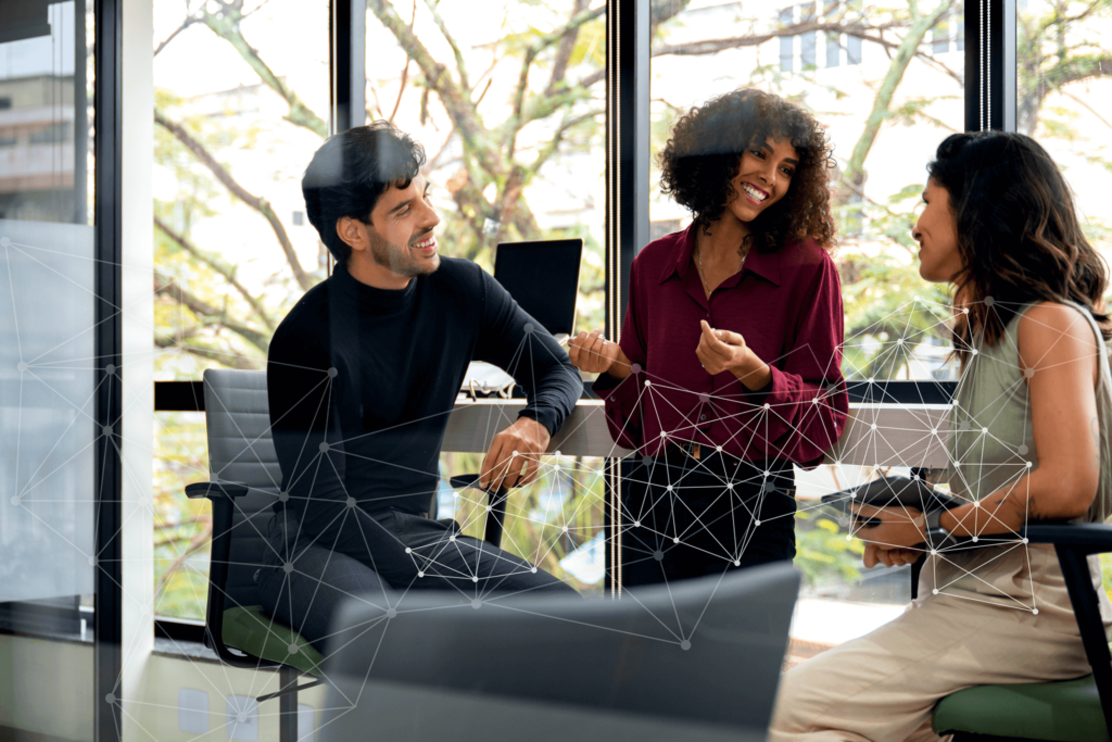 O que é networking: significado, para que serve, tipos e exemplos, como ...